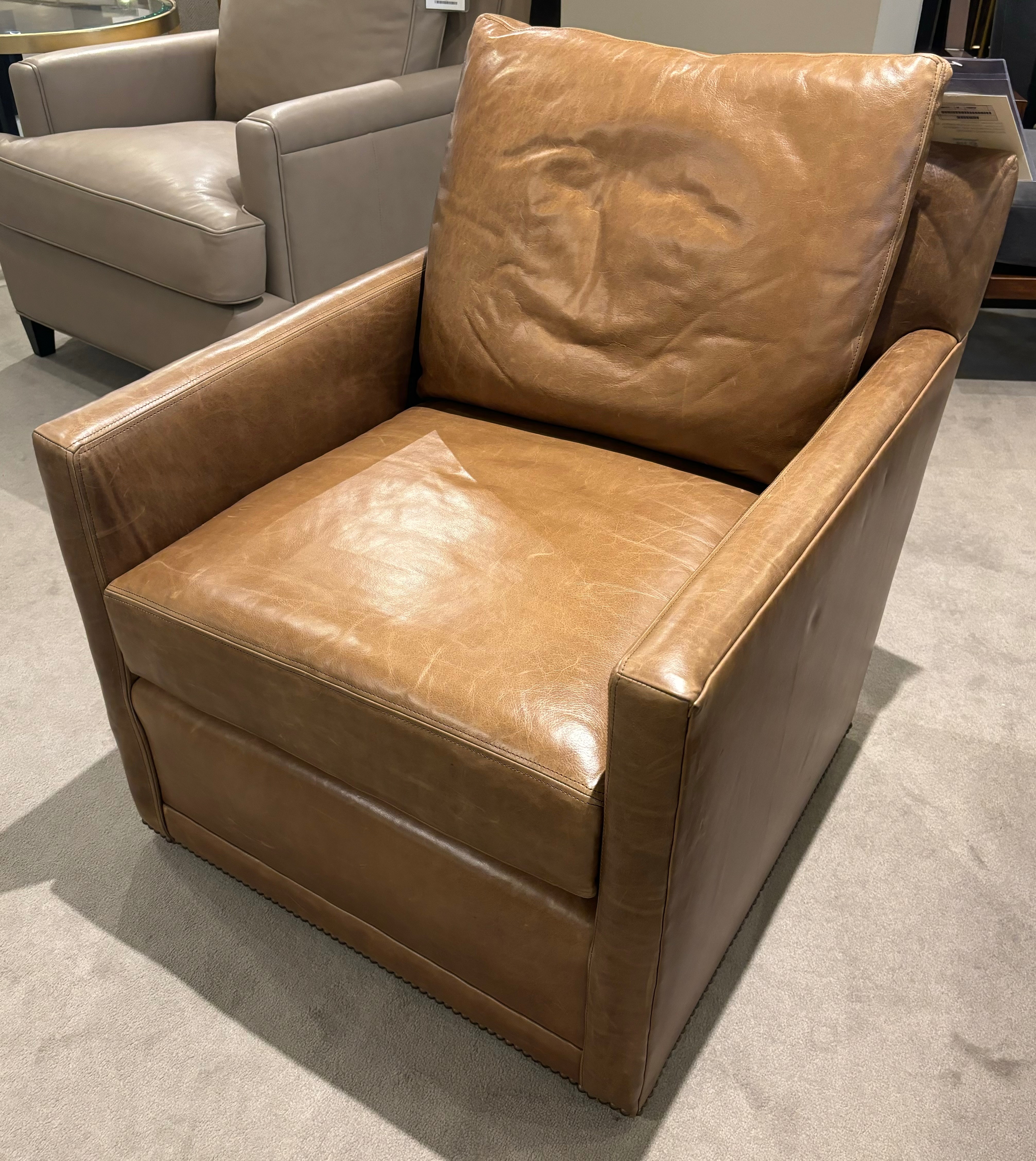 Highland House Factory Outlet Living Room Mason Swivel Chair 1588SW/50 ...