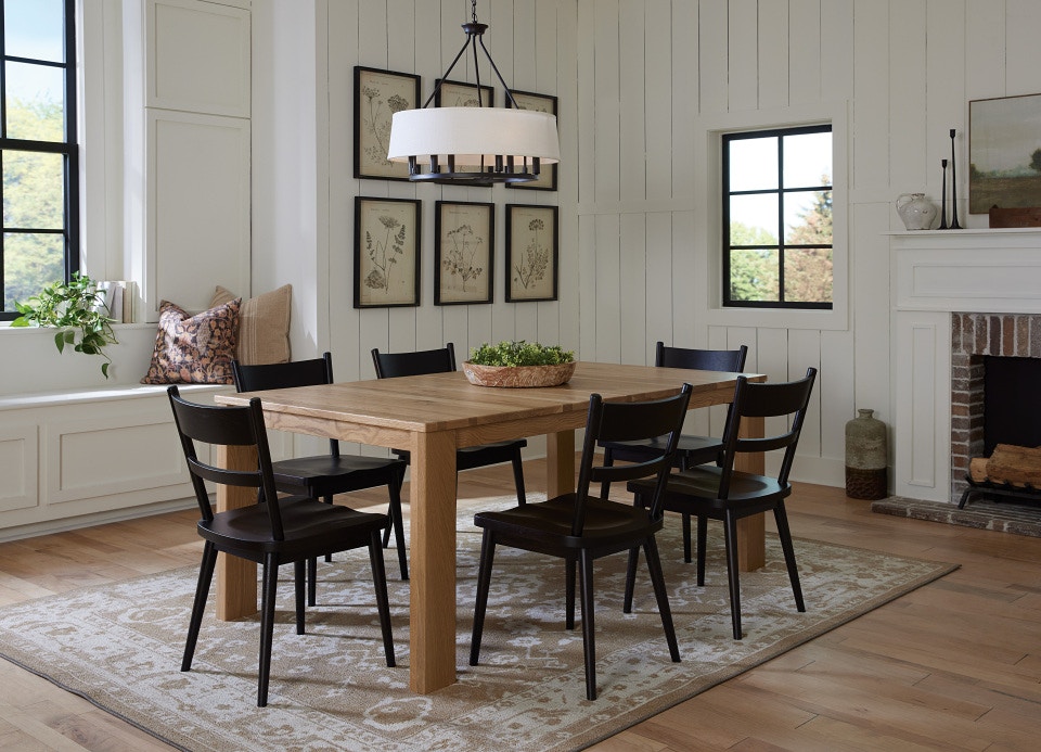 Amish Oak & Cherry Casual Dining Dining Room Collection Hilko and Theo ...