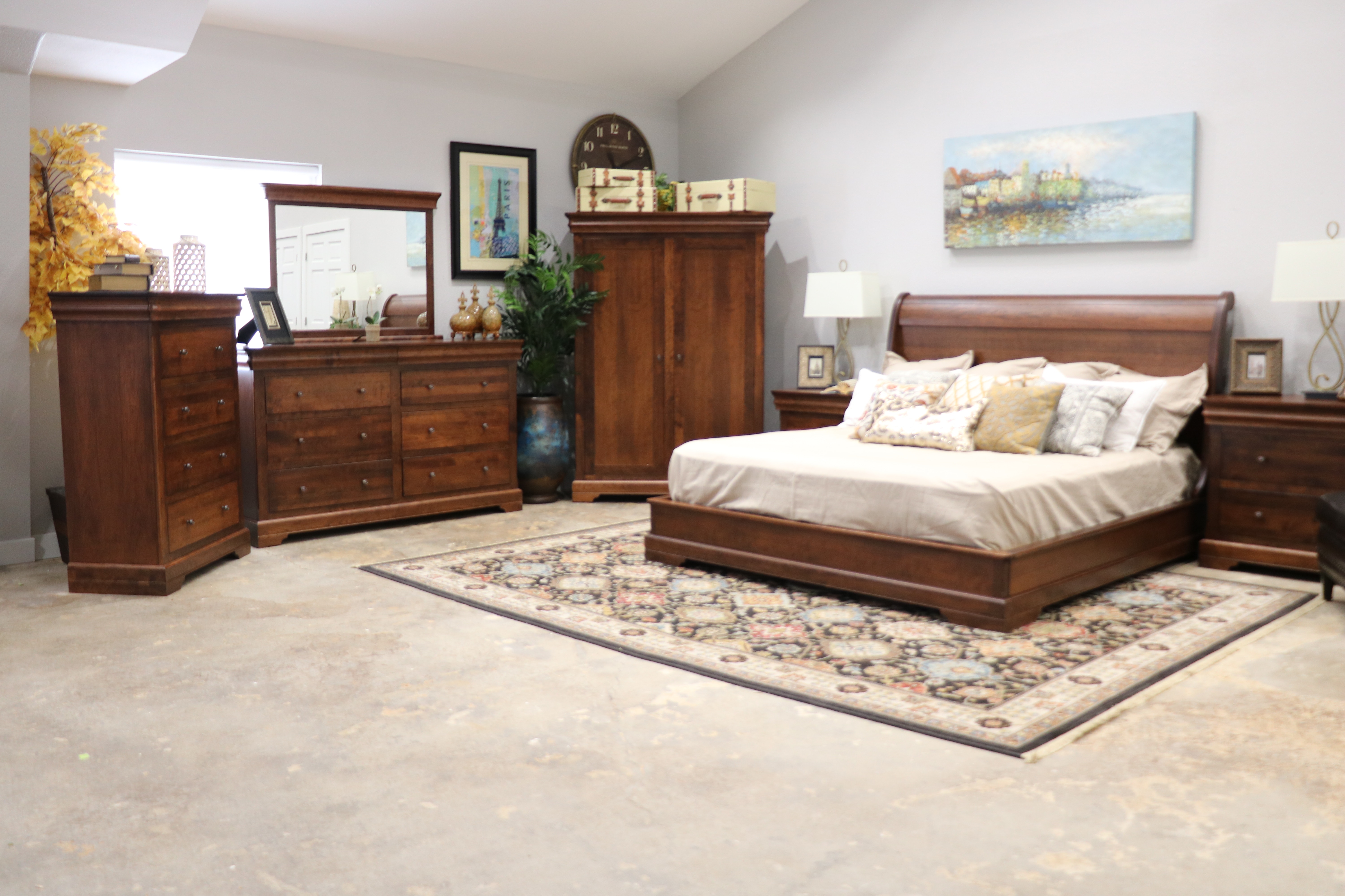 Woodley Brothers Mfg. Louis Philippe Louis Philippe Master Bedroom Set