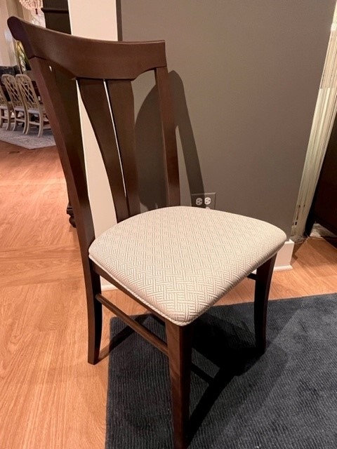 0391 Dining Chair