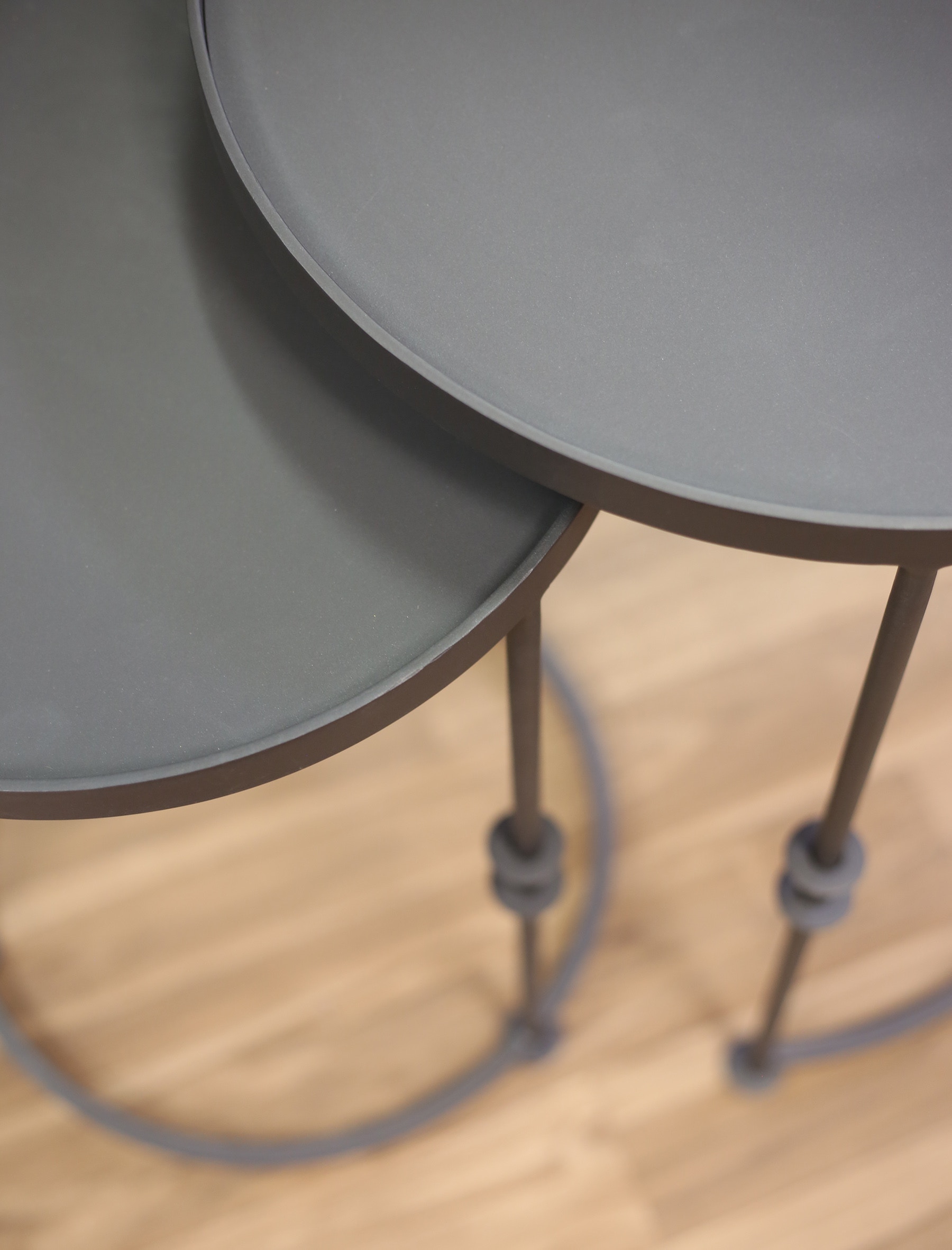 Pascal Nesting Tables