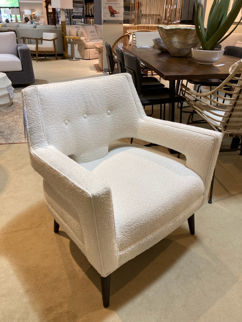 Hunter Chair