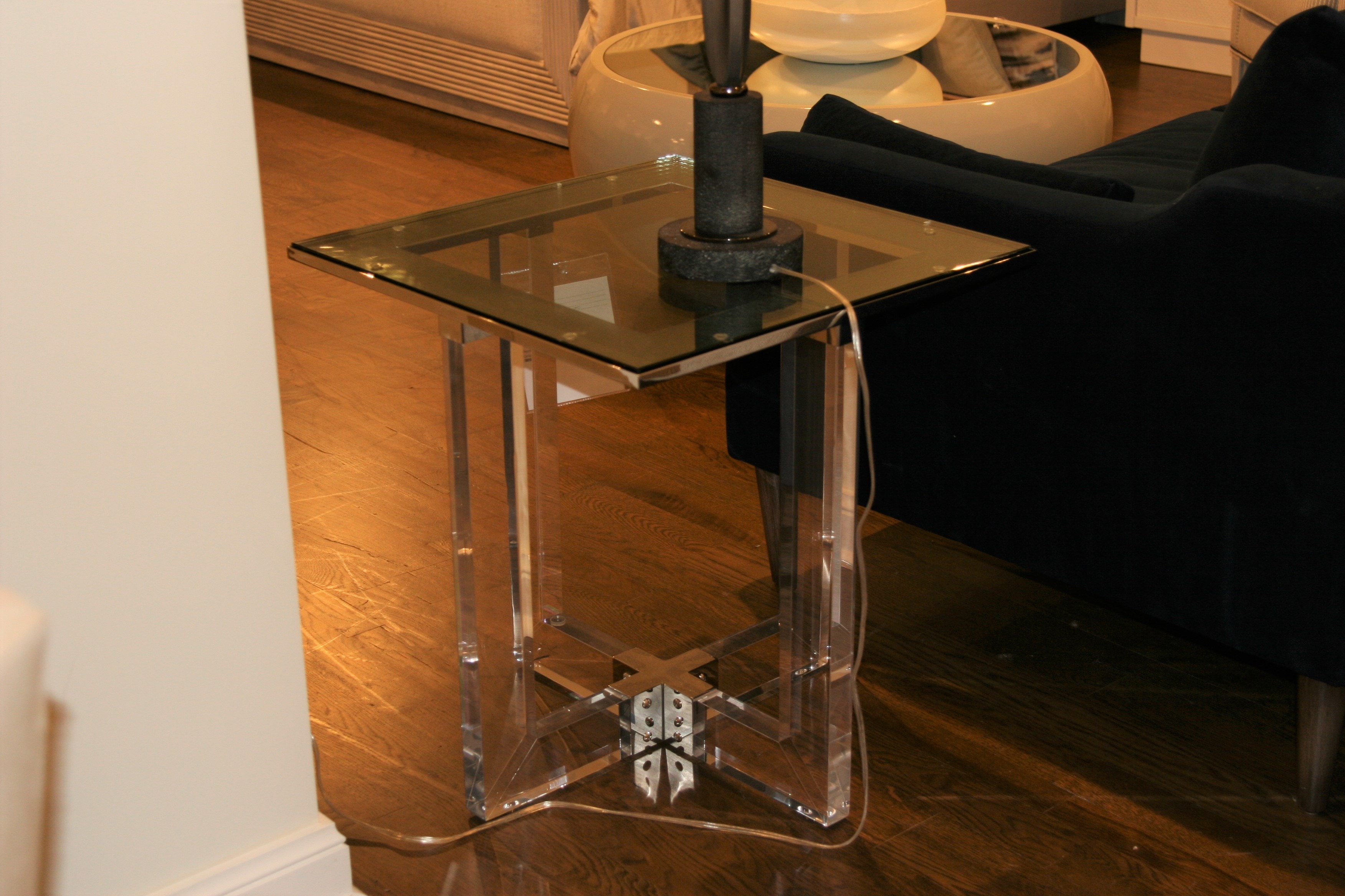 Vanguard P665L/GL-L-Outlet Living Room Square End Table