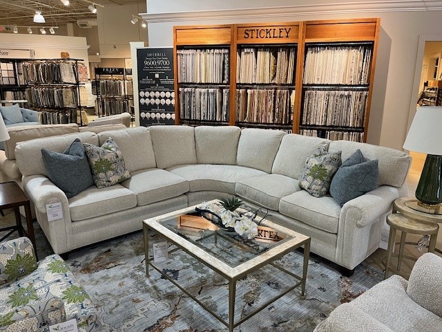 Sherrill 9600 Sectional Group Living Room 3-Piece Sectional Set