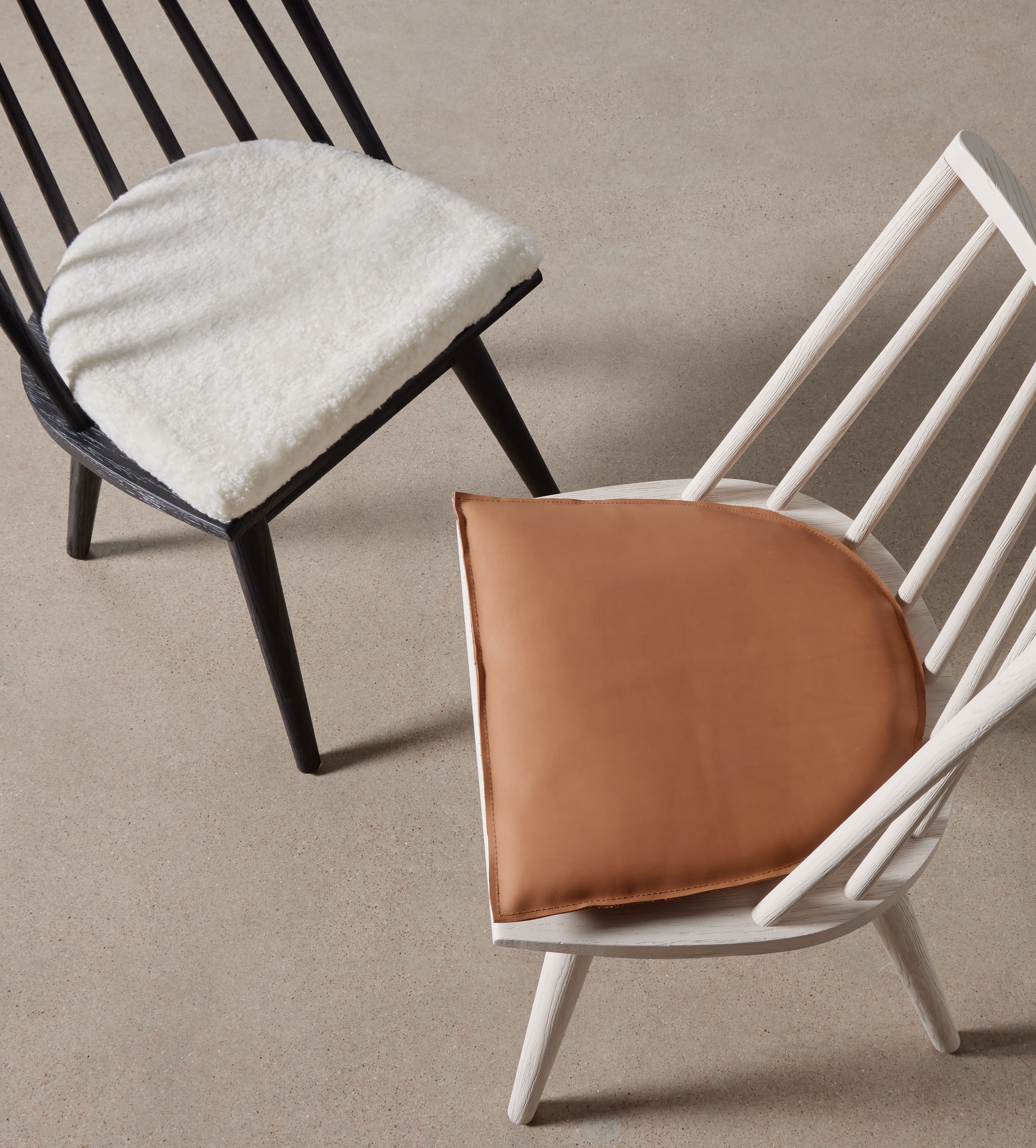 Four Hands Furniture 228386 015 Living Room Lewis Windsor Chair with Cushion Wht Whiskey