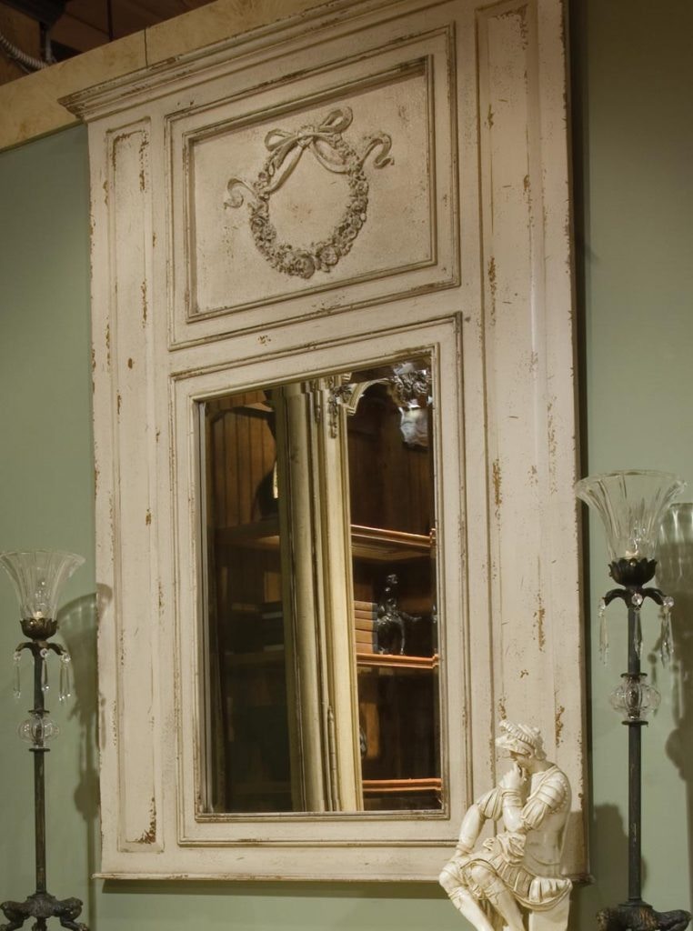 Habersham Furniture 04-4039 Queen Antoinette Trumeau Mirror