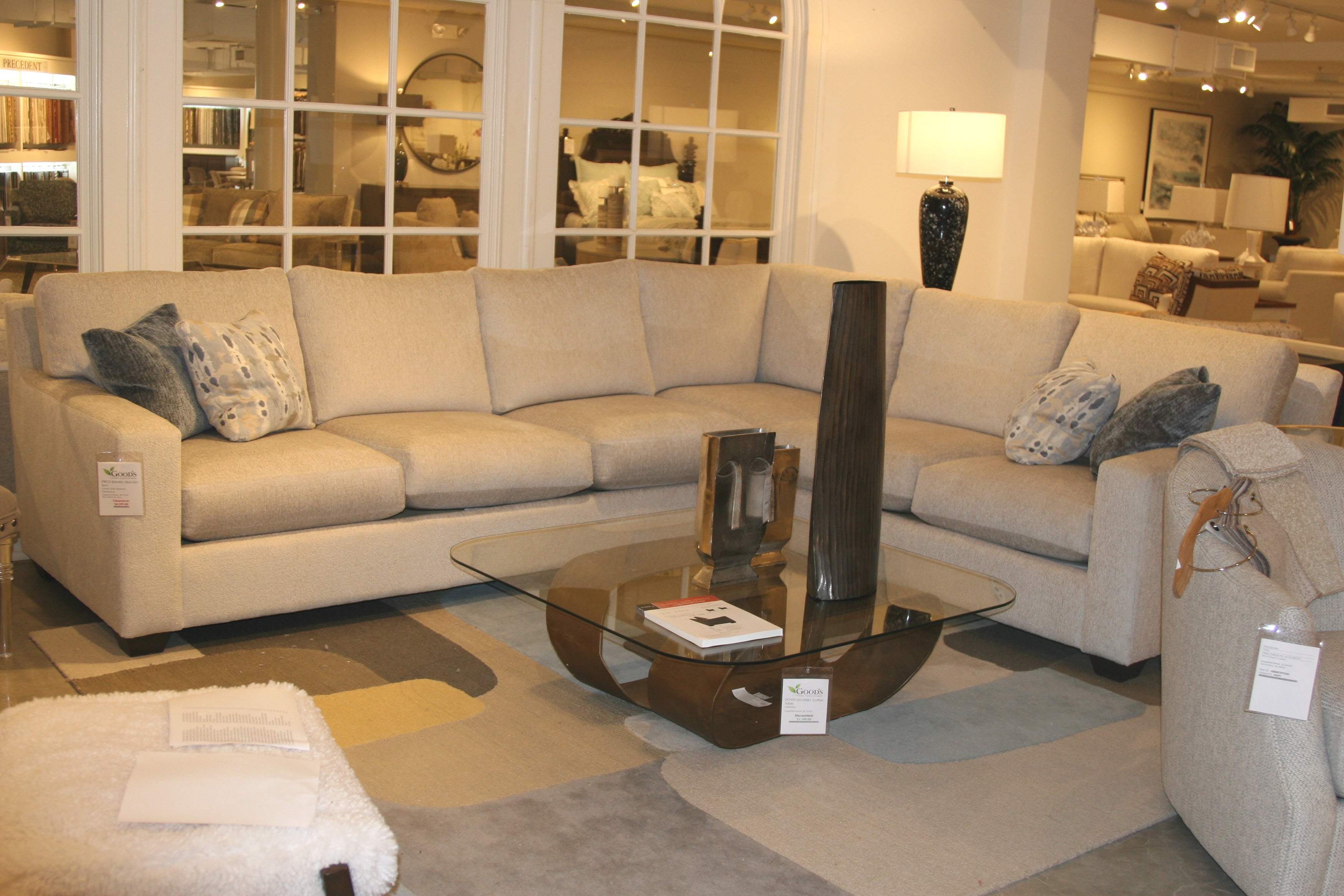 Precedent Furniture Luxury Suite Retreat Sectionl Group Living Room 2 ...